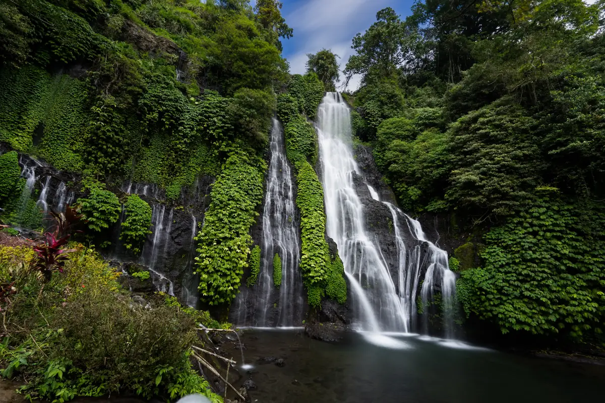 5 Air Terjun di Bogor yang Populer & Mudah Dijangkau!