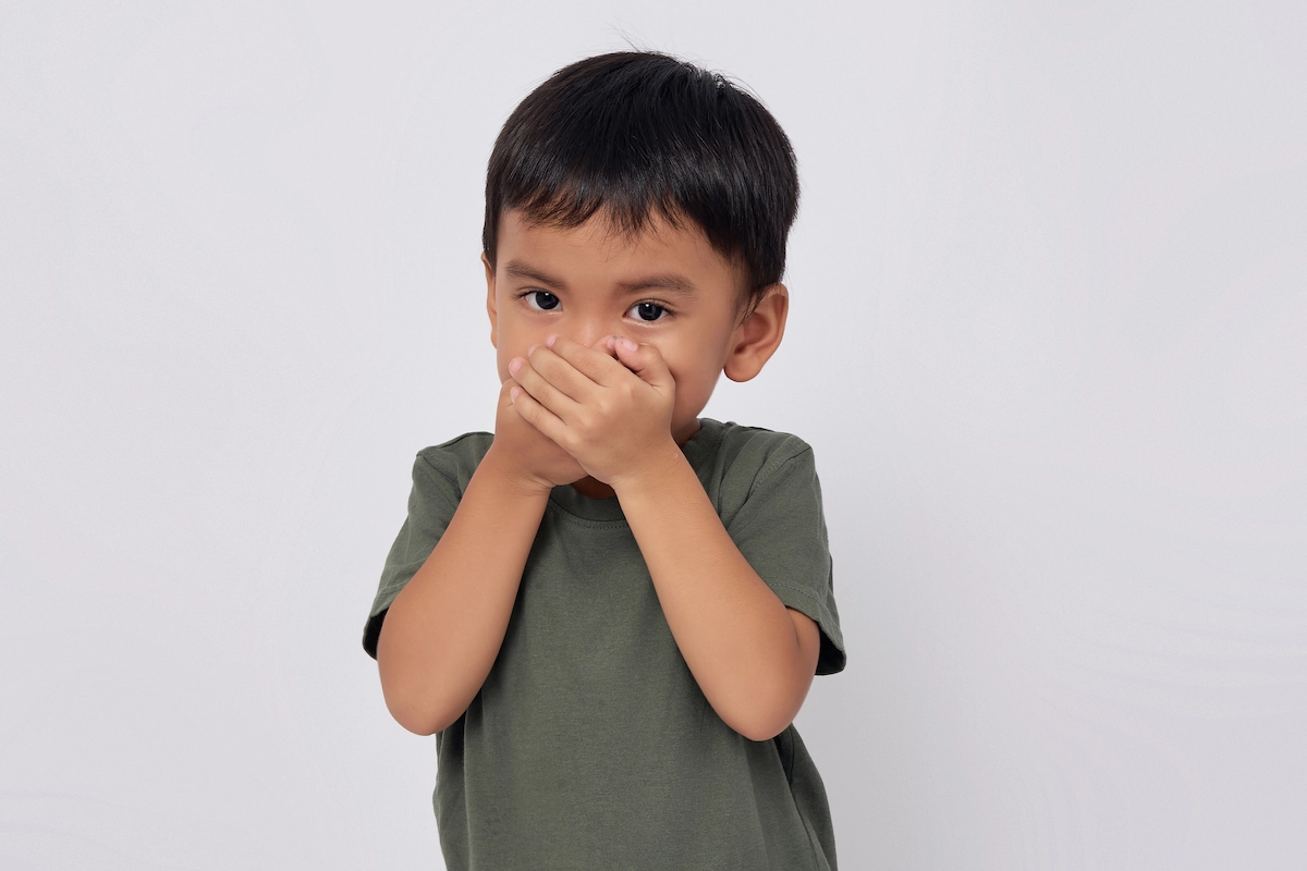 4 Cara Mengatasi Bau Mulut pada Anak & Penyebabnya, Wajib Tahu!