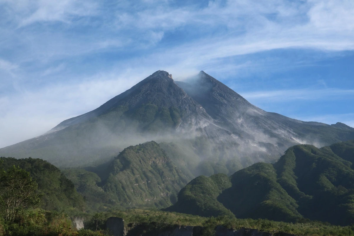 10 Rekomendasi Wisata Gunung Merapi yang Wajib Kamu Kunjungi!